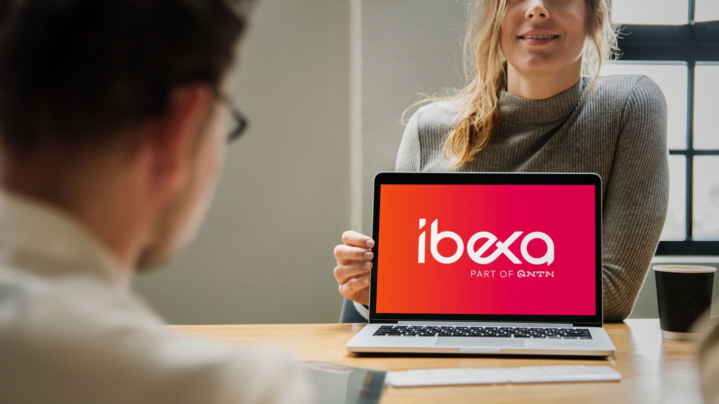Was ist Ibexa? Die modulare DXP für B2B erklärt